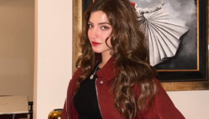 Kinza Hashmi Biography, Age, Husband, Dramas, and Career
