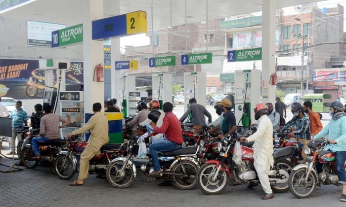 Government cuts petrol price, diesel remains stable